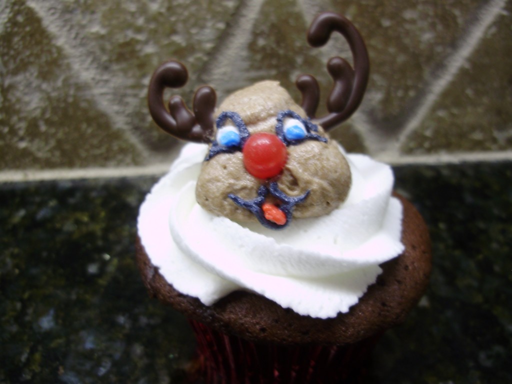 Reindeer Cupcakes With Chocolate Antlers!